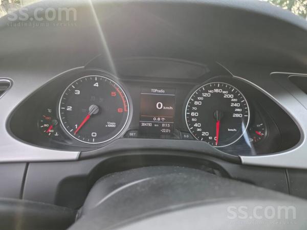 Pelēks Audi A4 2010 Rīga, ar dzinēja tilpumu 2.00 L un nobraukumu 305 tūkst. km par 5100 €, foto 8 vietnē AUTOMOTO.COM.LV