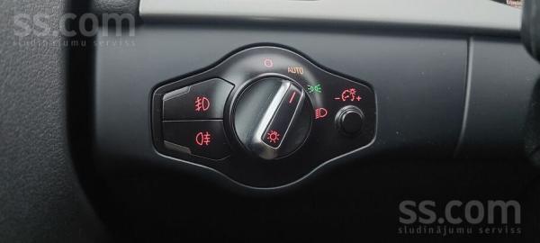 Pelēks Audi A4 2010 Rīga, ar dzinēja tilpumu 2.00 L un nobraukumu 305 tūkst. km par 5100 €, foto 10 vietnē AUTOMOTO.COM.LV