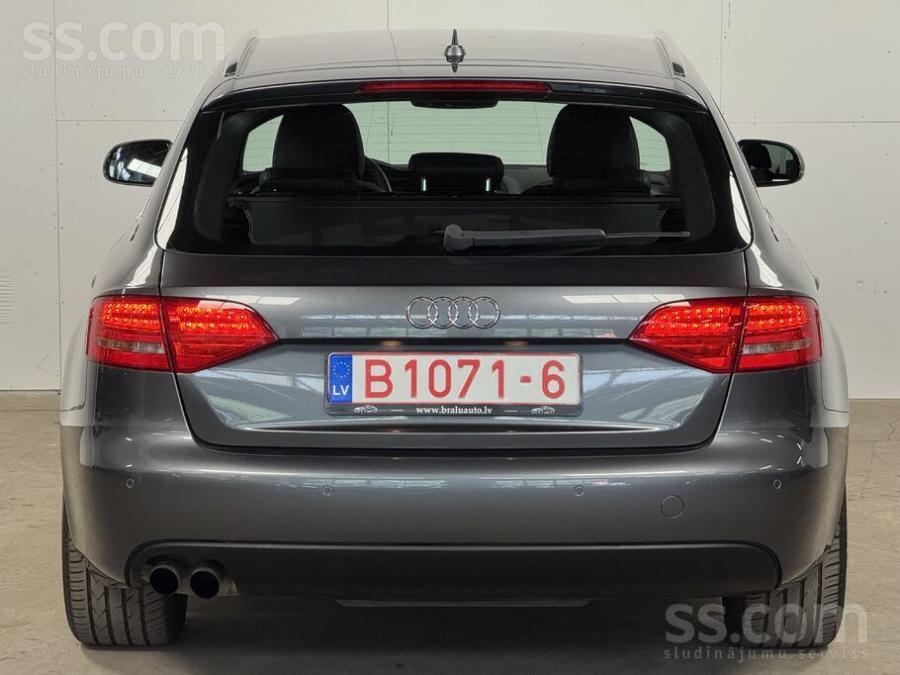 Pelēks Audi A4 2010 Jūrmala, ar dzinēja tilpumu 1.80 L un nobraukumu 266 tūkst. km par 5850 €, foto 12 vietnē AUTOMOTO.COM.LV