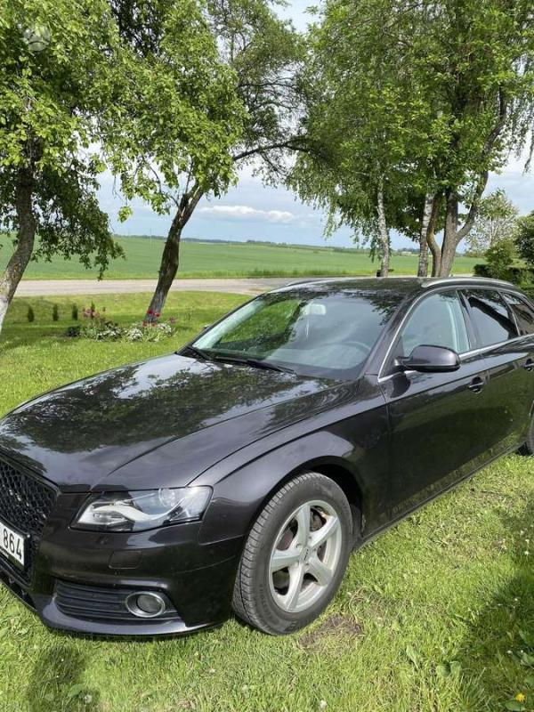 Pelēks Audi A4 2010 Šauļi, ar dzinēja tilpumu 1.97 L un nobraukumu 340 tūkst. km par 3400 €, foto 6 vietnē AUTOMOTO.COM.LV