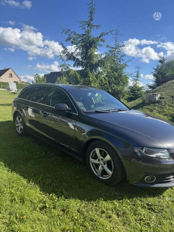Pelēks Audi A4 2010 Šauļi, ar dzinēja tilpumu 1.97 L un nobraukumu 340 tūkst. km par 3400 €, foto 8 vietnē AUTOMOTO.COM.LV