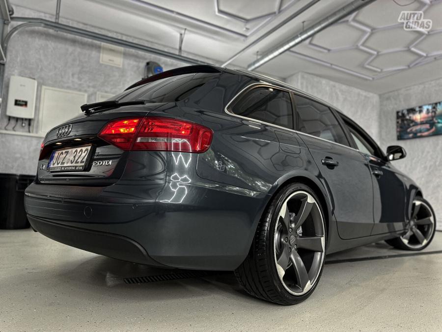 Pelēks Audi A4 2010 Kauņa, ar dzinēja tilpumu 2.00 L un nobraukumu 285 tūkst. km par 6600 €, foto 16 vietnē AUTOMOTO.COM.LV