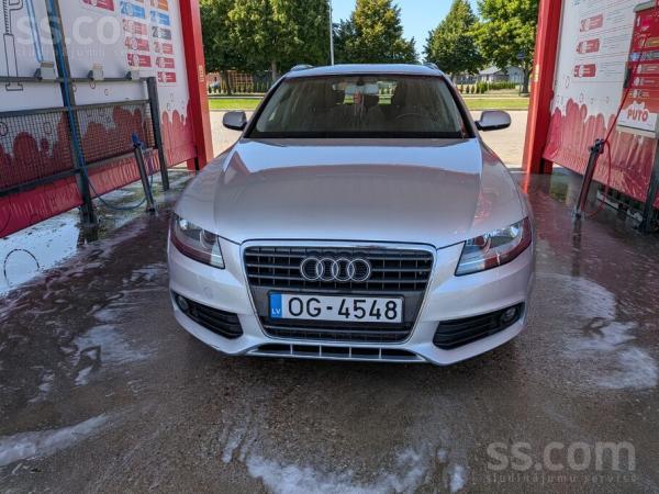 Grey Audi A4 2010 in Ventspils, with an engine capacity of 2.00 L and mileage of 378 thousand km for 4200 €, photo 2 on AUTOMOTO.COM.LV