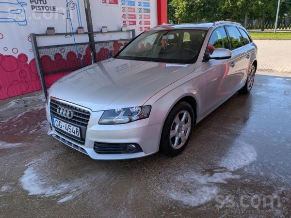 Grey Audi A4 2010 in Ventspils, with an engine capacity of 2.00 L and mileage of 378 thousand km for 4200 €, photo 3 on AUTOMOTO.COM.LV