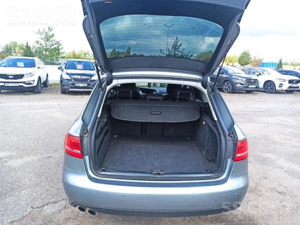 Pelēks Audi A4 2010 Daugavpils, ar dzinēja tilpumu 2.00 L un nobraukumu 0 tūkst. km par 3950 €, foto 10 vietnē AUTOMOTO.COM.LV