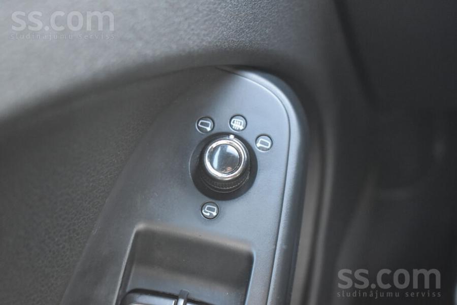 Pelēks Audi A4 2010 Kuldīga, ar dzinēja tilpumu 3.00 L un nobraukumu 0 tūkst. km par 7150 €, foto 21 vietnē AUTOMOTO.COM.LV