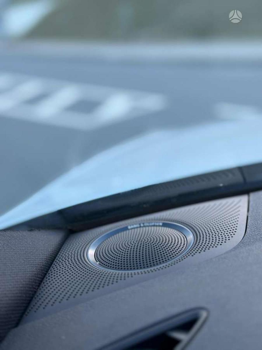 Grey Audi A4 2010 in Vilnius, with an engine capacity of 2.00 L and mileage of 295 thousand km for 4900 €, photo 14 on AUTOMOTO.COM.LV