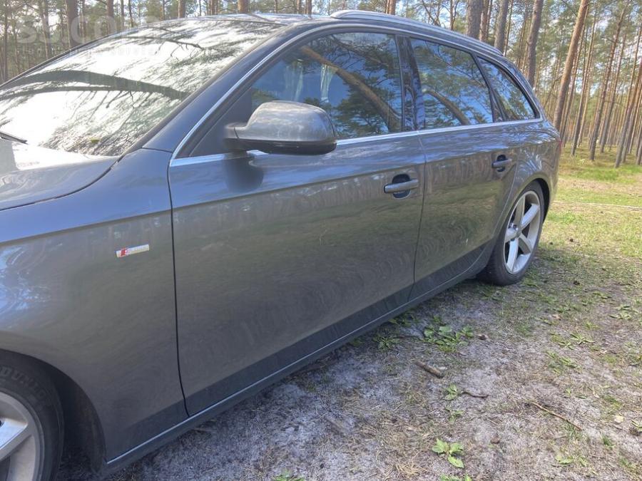 Grey Audi A4 2010 in Riga, with an engine capacity of 1.80 L and mileage of 282 thousand km for 6100 €, photo 3 on AUTOMOTO.COM.LV