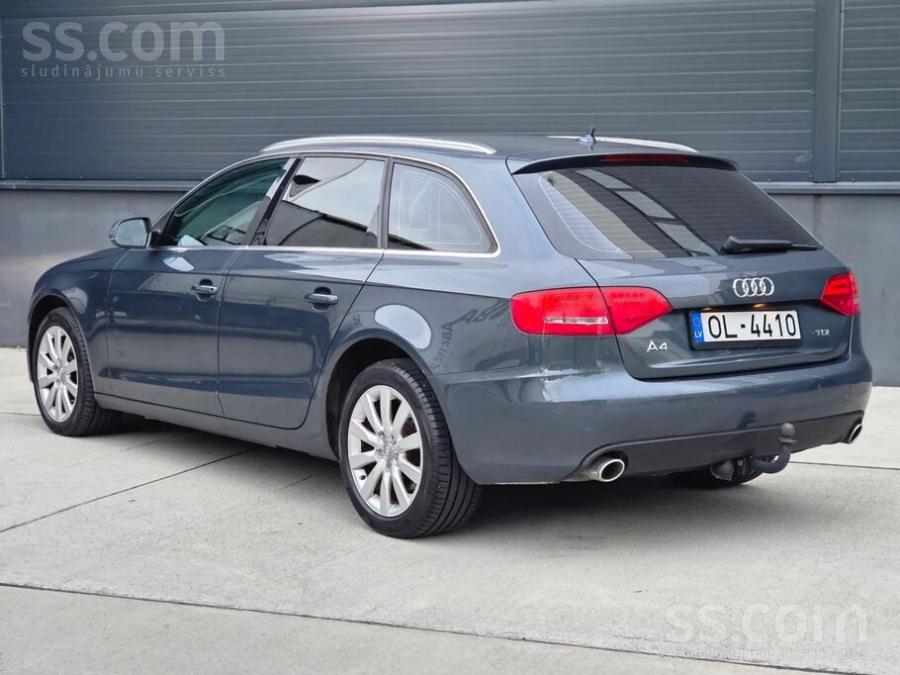 Pelēks Audi A4 2010 Rīga, ar dzinēja tilpumu 3.00 L un nobraukumu 238 tūkst. km par 7600 €, foto 22 vietnē AUTOMOTO.COM.LV