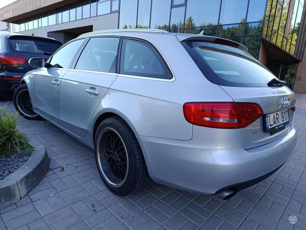 Grey Audi A4 2010 in Vilnius, with an engine capacity of 1.98 L and mileage of 295 thousand km for 3550 €, photo 3 on AUTOMOTO.COM.LV