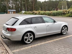 Pelēks Audi A4 2010 Rīga, ar dzinēja tilpumu 3.00 L un nobraukumu 366 tūkst. km par 7450 €, foto 8 vietnē AUTOMOTO.COM.LV