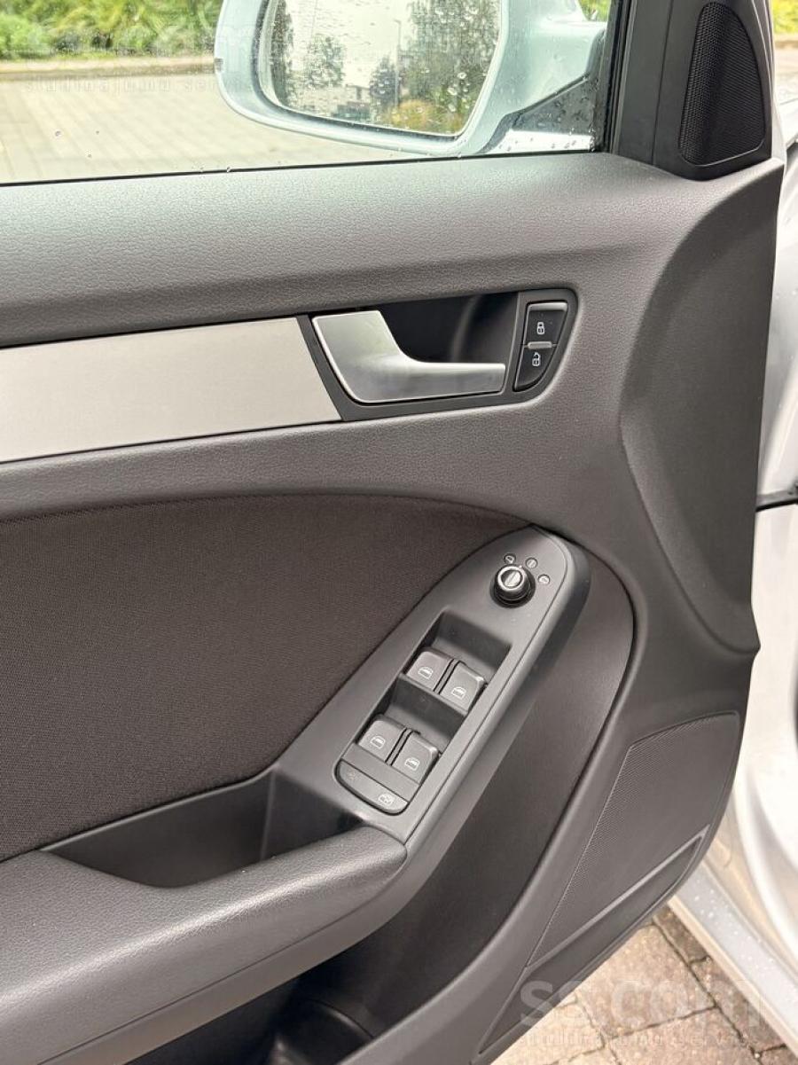 Pelēks Audi A4 2010 Rīga, ar dzinēja tilpumu 3.00 L un nobraukumu 366 tūkst. km par 7450 €, foto 11 vietnē AUTOMOTO.COM.LV