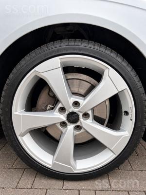 Pelēks Audi A4 2010 Rīga, ar dzinēja tilpumu 3.00 L un nobraukumu 366 tūkst. km par 7450 €, foto 19 vietnē AUTOMOTO.COM.LV