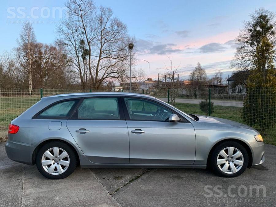 Pelēks Audi A4 2010 Liepāja, ar dzinēja tilpumu 2.00 L un nobraukumu 315 tūkst. km par 5500 €, foto 5 vietnē AUTOMOTO.COM.LV