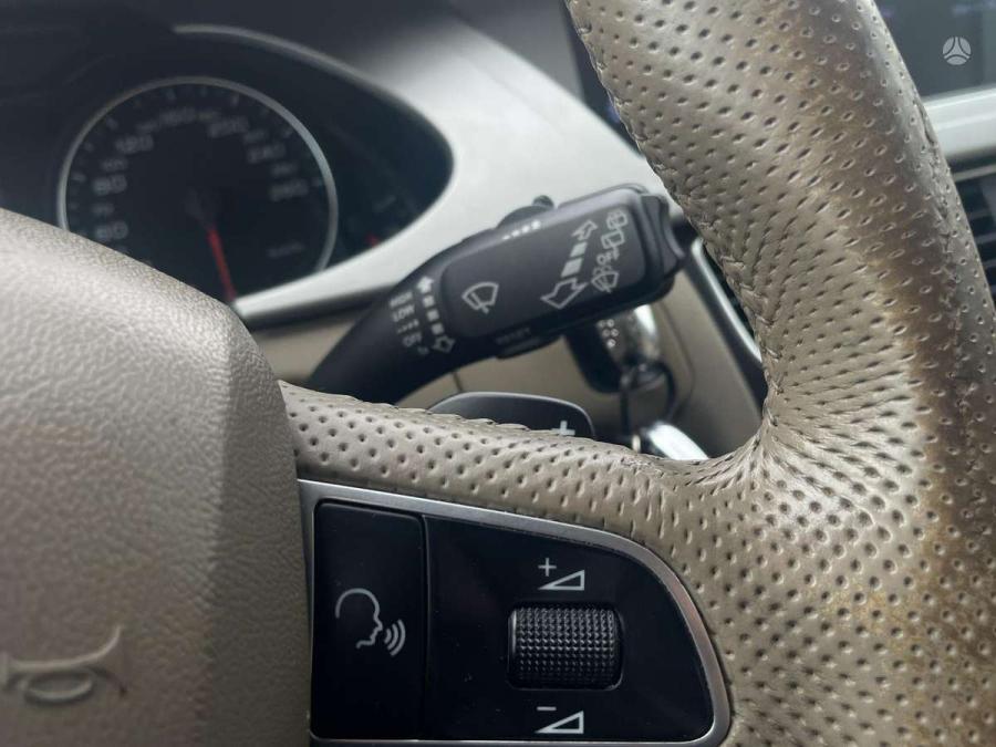 Grey Audi A4 2010 in Vilnius, with an engine capacity of 3.00 L and mileage of 243 thousand km for 3500 €, photo 20 on AUTOMOTO.COM.LV