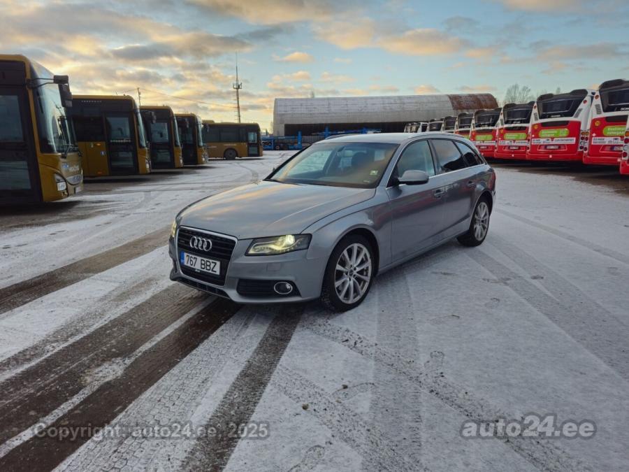 Pelēks Audi A4 2011 Tallina, ar dzinēja tilpumu 3.00 L un nobraukumu 274 tūkst. km par 8499 €, foto 1 vietnē AUTOMOTO.COM.LV