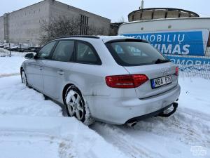 Pelēks Audi A4 2011 Viļņa, ar dzinēja tilpumu 3.00 L un nobraukumu 240 tūkst. km par 7500 €, foto 5 vietnē AUTOMOTO.COM.LV