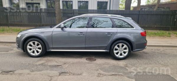 Pelēks Audi A4 2011 Rīga, ar dzinēja tilpumu 2.00 L un nobraukumu 214 tūkst. km par 8300 €, foto 2 vietnē AUTOMOTO.COM.LV