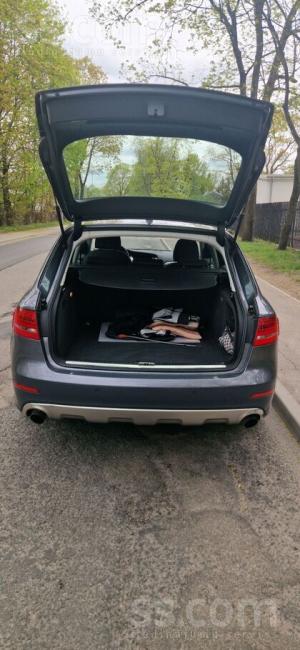 Pelēks Audi A4 2011 Rīga, ar dzinēja tilpumu 2.00 L un nobraukumu 214 tūkst. km par 8300 €, foto 8 vietnē AUTOMOTO.COM.LV