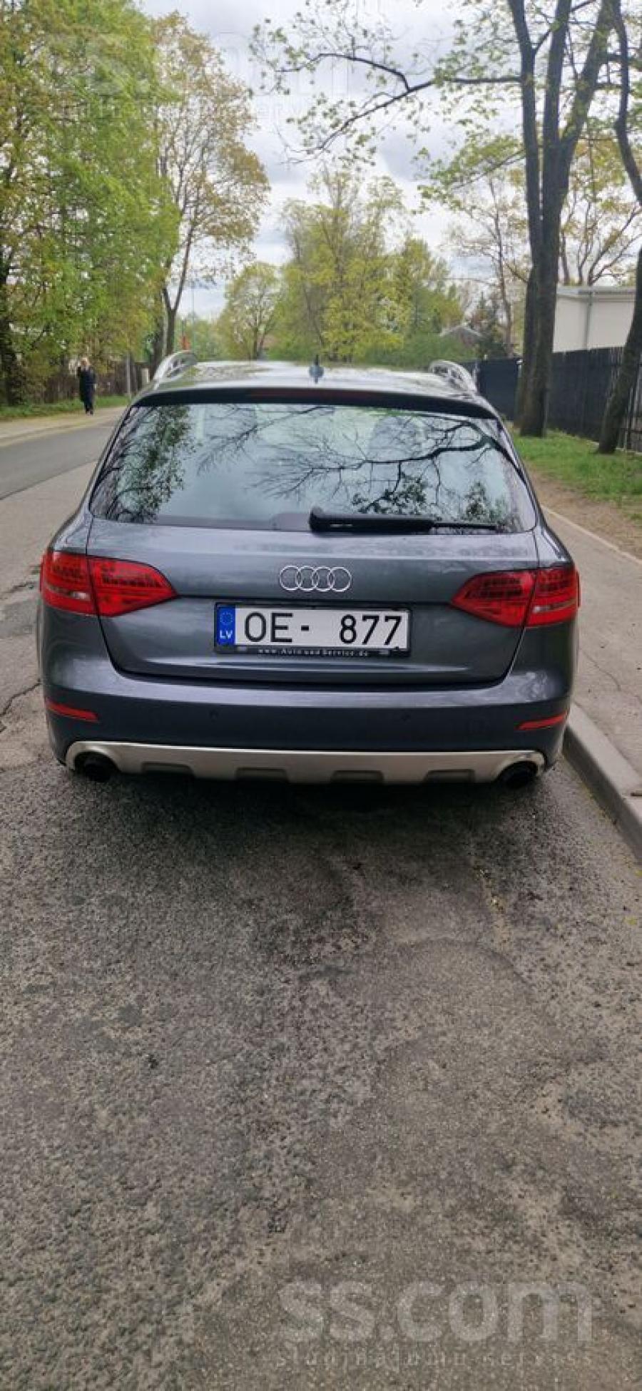 Pelēks Audi A4 2011 Rīga, ar dzinēja tilpumu 2.00 L un nobraukumu 214 tūkst. km par 8300 €, foto 9 vietnē AUTOMOTO.COM.LV