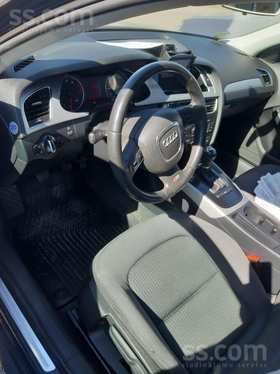 Pelēks Audi A4 2011 Rīga, ar dzinēja tilpumu 1.80 L un nobraukumu 260 tūkst. km par 5390 €, foto 17 vietnē AUTOMOTO.COM.LV