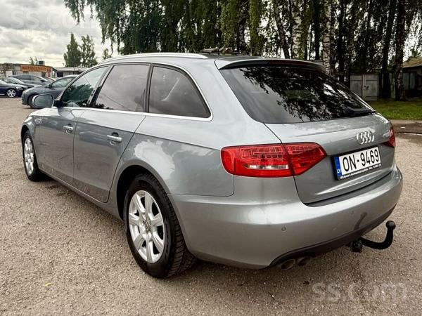 Pelēks Audi A4 2011 Rīga, ar dzinēja tilpumu 2.00 L un nobraukumu 0 tūkst. km par 7550 €, foto 6 vietnē AUTOMOTO.COM.LV