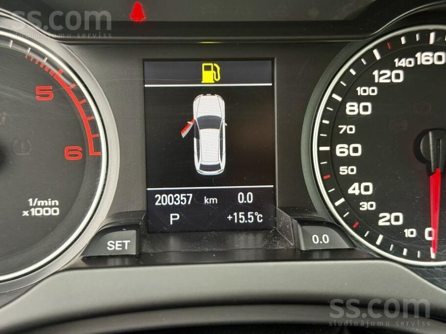 Grey Audi A4 2011 in Riga, with an engine capacity of 2.00 L and mileage of 0 thousand km for 7550 €, photo 10 on AUTOMOTO.COM.LV