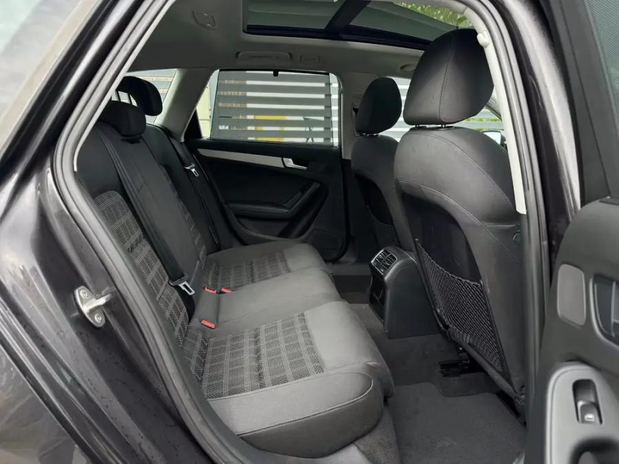 Grey Audi A4 2011 in Jelgava, with an engine capacity of 2.00 L and mileage of 274 thousand km for 6950 €, photo 11 on AUTOMOTO.COM.LV