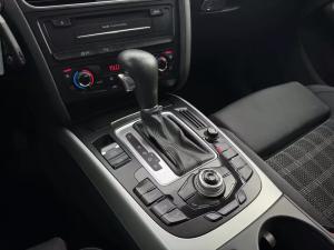 Grey Audi A4 2011 in Jelgava, with an engine capacity of 2.00 L and mileage of 274 thousand km for 6950 €, photo 16 on AUTOMOTO.COM.LV