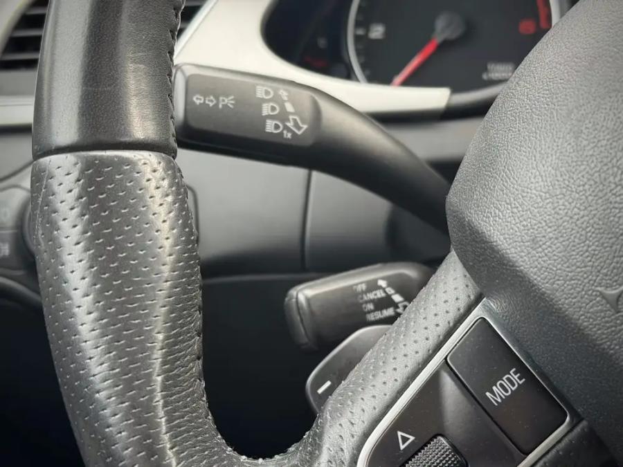 Grey Audi A4 2011 in Jelgava, with an engine capacity of 2.00 L and mileage of 274 thousand km for 6950 €, photo 20 on AUTOMOTO.COM.LV