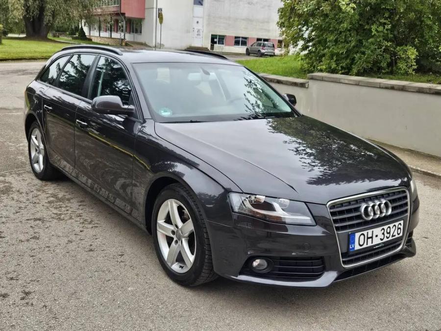 Pelēks Audi A4 2011 Jēkabpils, ar dzinēja tilpumu 2.00 L un nobraukumu 210 tūkst. km par 6290 €, foto 5 vietnē AUTOMOTO.COM.LV