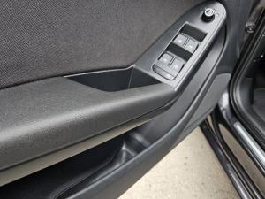 Pelēks Audi A4 2011 Jēkabpils, ar dzinēja tilpumu 2.00 L un nobraukumu 210 tūkst. km par 6290 €, foto 16 vietnē AUTOMOTO.COM.LV