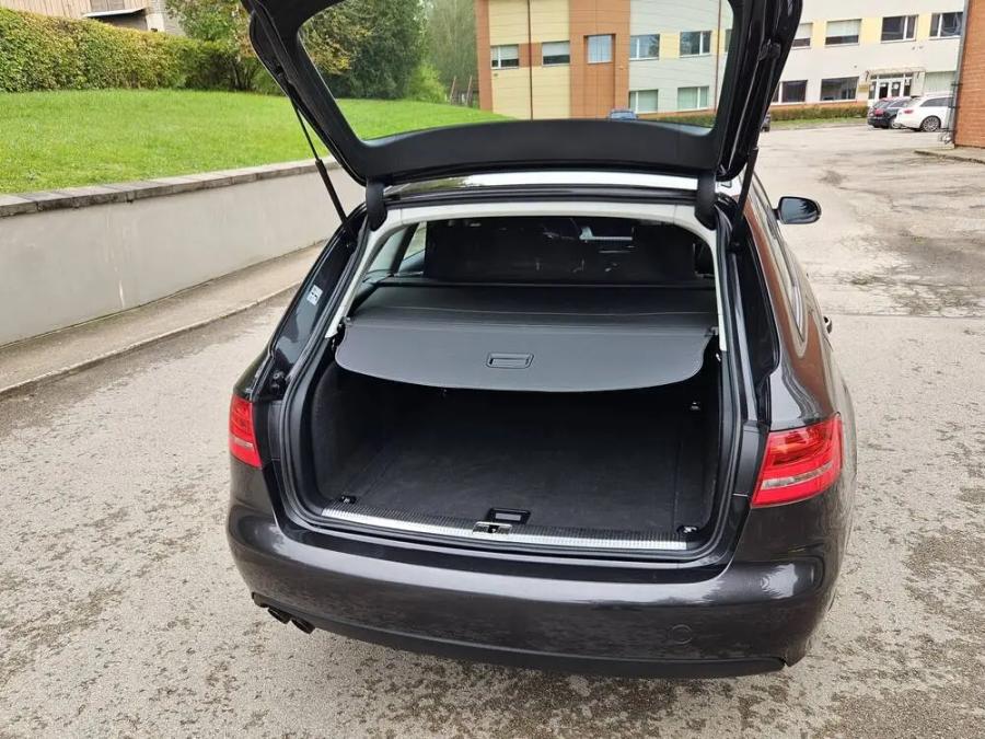 Pelēks Audi A4 2011 Jēkabpils, ar dzinēja tilpumu 2.00 L un nobraukumu 210 tūkst. km par 6290 €, foto 19 vietnē AUTOMOTO.COM.LV