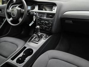 Pelēks Audi A4 2011 Jēkabpils, ar dzinēja tilpumu 2.00 L un nobraukumu 210 tūkst. km par 6290 €, foto 22 vietnē AUTOMOTO.COM.LV