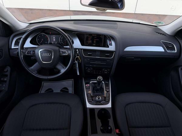 Pelēks Audi A4 2011 Kretinga, ar dzinēja tilpumu 2.00 L un nobraukumu 279 tūkst. km par 5999 €, foto 10 vietnē AUTOMOTO.COM.LV