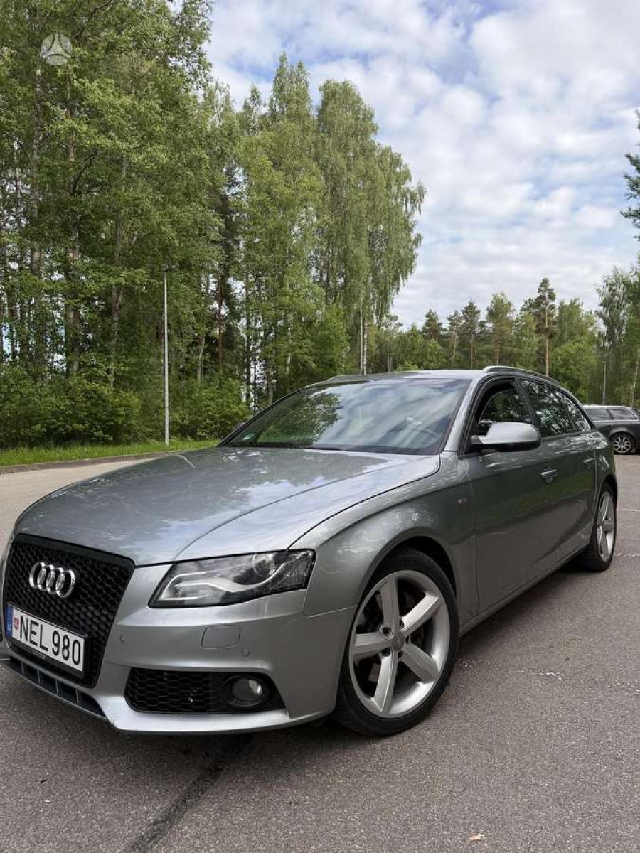 Pelēks Audi A4 2011 Visaginas, ar dzinēja tilpumu 2.97 L un nobraukumu 261 tūkst. km par 6300 €, foto 4 vietnē AUTOMOTO.COM.LV