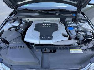 Pelēks Audi A4 2011 Visaginas, ar dzinēja tilpumu 2.97 L un nobraukumu 261 tūkst. km par 6300 €, foto 18 vietnē AUTOMOTO.COM.LV