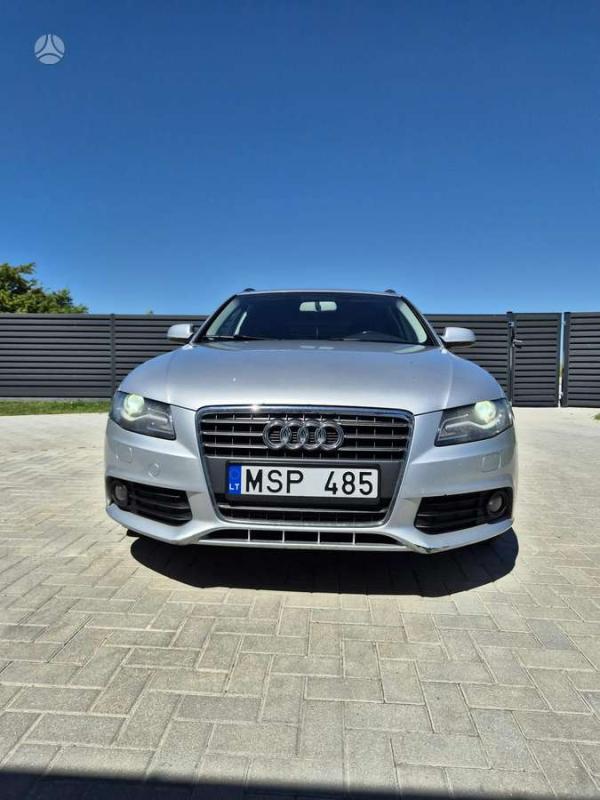 Grey Audi A4 2011 in Siauliai, with an engine capacity of 1.97 L and mileage of 136 thousand km for 5900 €, photo 1 on AUTOMOTO.COM.LV