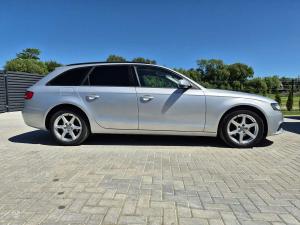 Pelēks Audi A4 2011 Šauļi, ar dzinēja tilpumu 1.97 L un nobraukumu 136 tūkst. km par 5900 €, foto 5 vietnē AUTOMOTO.COM.LV