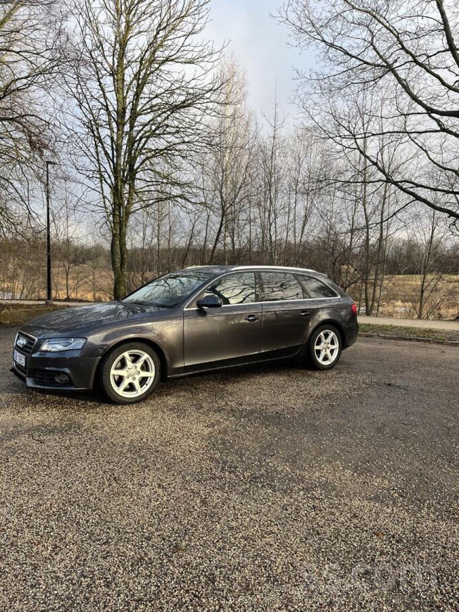 Pelēks Audi A4 2011 Kuldīga, ar dzinēja tilpumu 2.00 L un nobraukumu 326 tūkst. km par 5500 €, foto 4 vietnē AUTOMOTO.COM.LV
