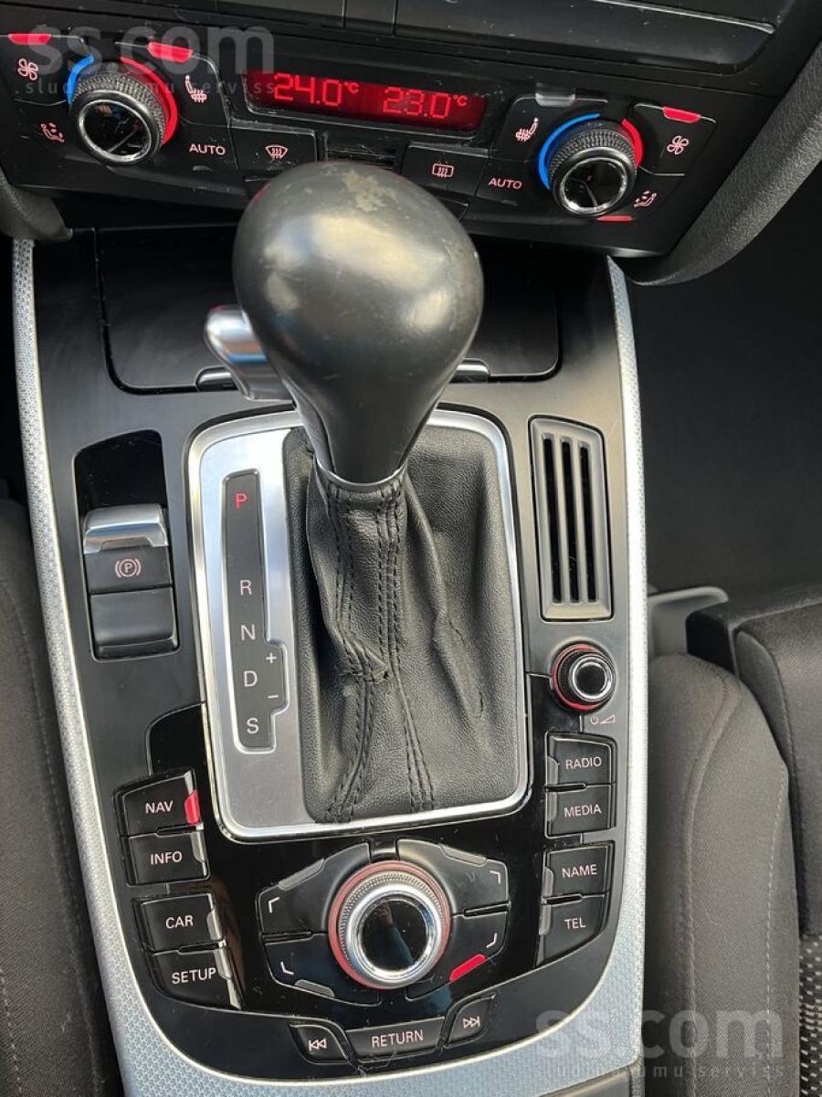 Pelēks Audi A4 2011 Kuldīga, ar dzinēja tilpumu 2.00 L un nobraukumu 326 tūkst. km par 5500 €, foto 11 vietnē AUTOMOTO.COM.LV