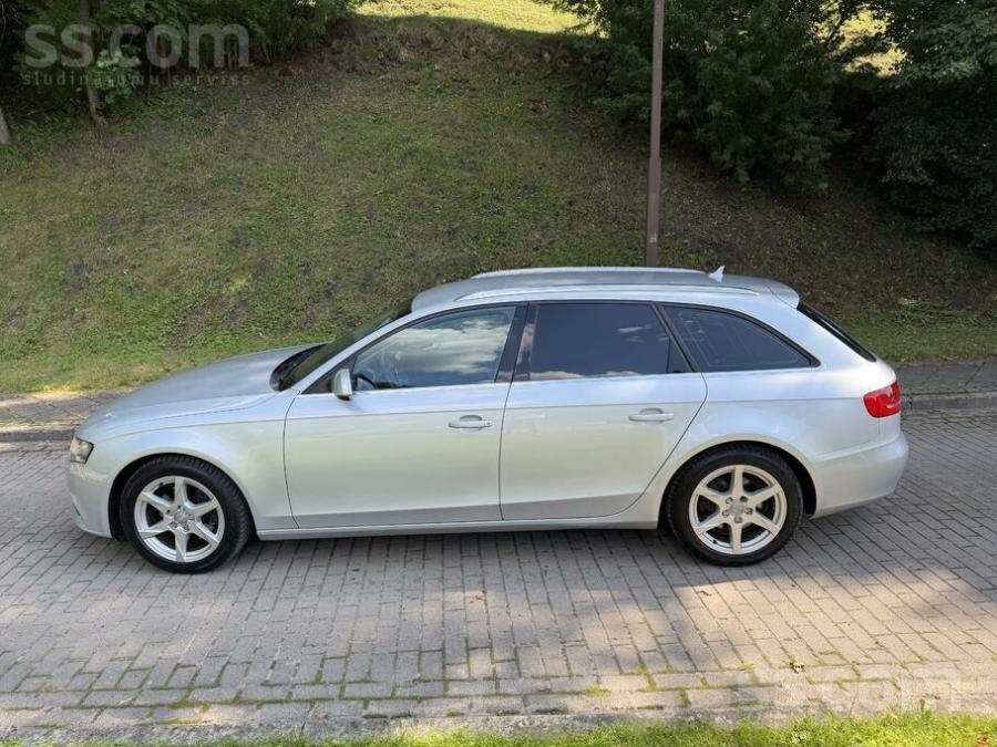 Pelēks Audi A4 2011 Rēzekne, ar dzinēja tilpumu 2.00 L un nobraukumu 0 tūkst. km par 6350 €, foto 3 vietnē AUTOMOTO.COM.LV