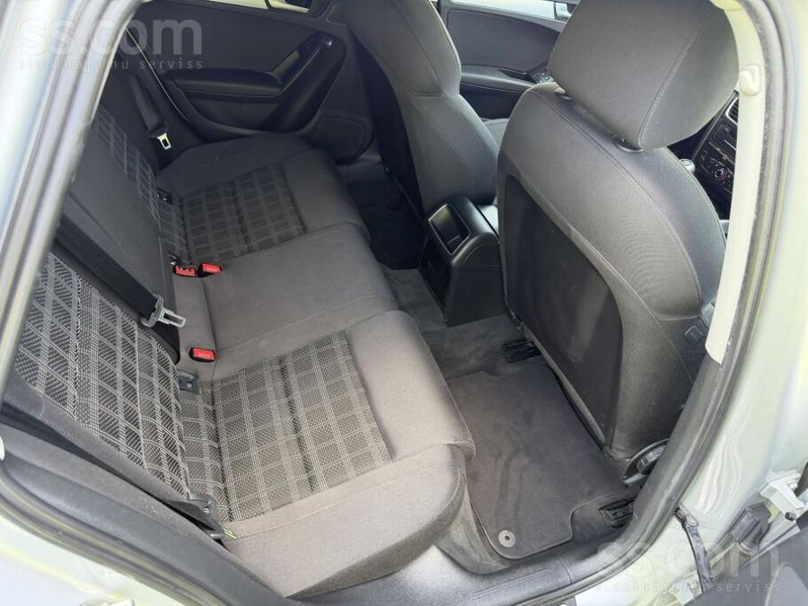Pelēks Audi A4 2011 Rēzekne, ar dzinēja tilpumu 2.00 L un nobraukumu 0 tūkst. km par 6350 €, foto 15 vietnē AUTOMOTO.COM.LV