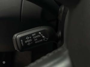 Grey Audi A4 2011 in Vilnius, with an engine capacity of 2.00 L and mileage of 223 thousand km for 6499 €, photo 18 on AUTOMOTO.COM.LV