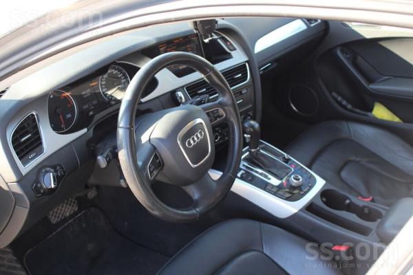 Pelēks Audi A4 2011 Rīga, ar dzinēja tilpumu 3.00 L un nobraukumu 232 tūkst. km par 6900 €, foto 5 vietnē AUTOMOTO.COM.LV