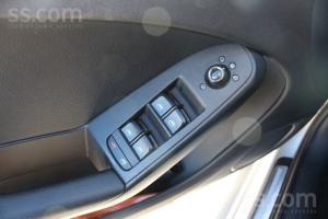 Grey Audi A4 2011 in Riga, with an engine capacity of 3.00 L and mileage of 232 thousand km for 6900 €, photo 12 on AUTOMOTO.COM.LV