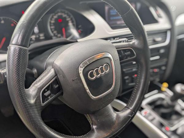 Grey Audi A4 2011 in Rokiskis, with an engine capacity of 1.97 L and mileage of 313 thousand km for 5490 €, photo 10 on AUTOMOTO.COM.LV