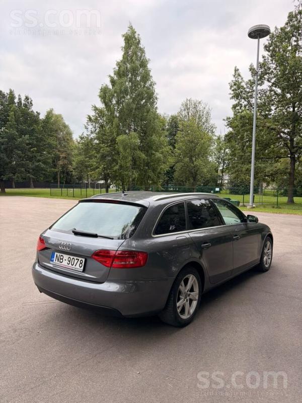 Grey Audi A4 2011 in Jurmala, with an engine capacity of 2.00 L and mileage of 316 thousand km for 6300 €, photo 4 on AUTOMOTO.COM.LV