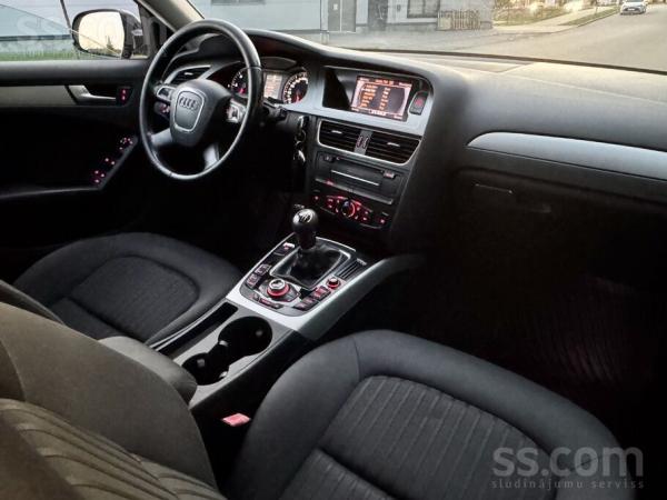 Grey Audi A4 2011 in Riga, with an engine capacity of 2.70 L and mileage of 380 thousand km for 4500 €, photo 7 on AUTOMOTO.COM.LV