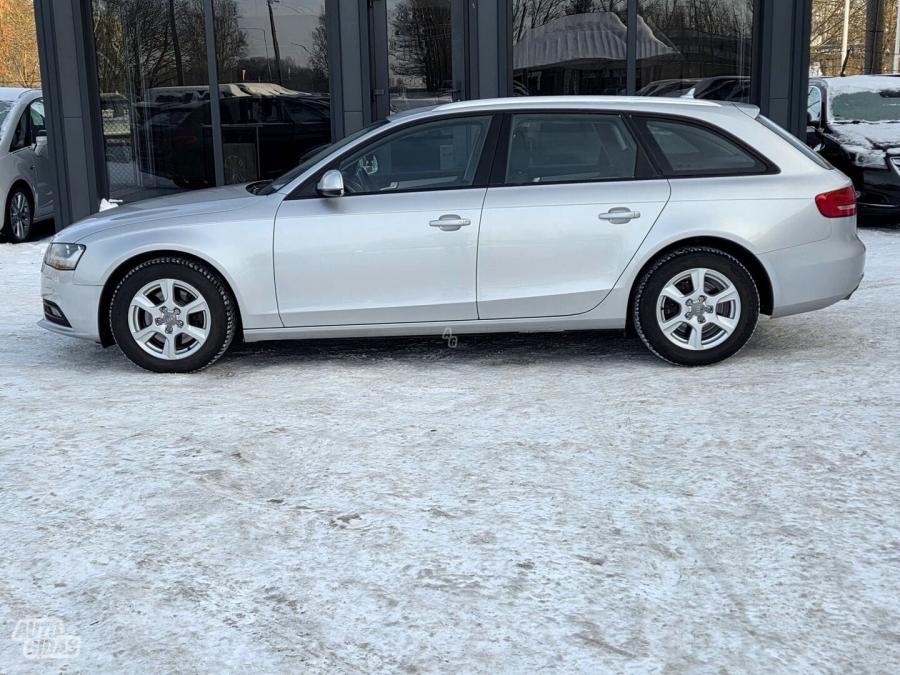 Pelēks Audi A4 2012 Viļņa, ar dzinēja tilpumu 2.00 L un nobraukumu 212 tūkst. km par 7000 €, foto 4 vietnē AUTOMOTO.COM.LV